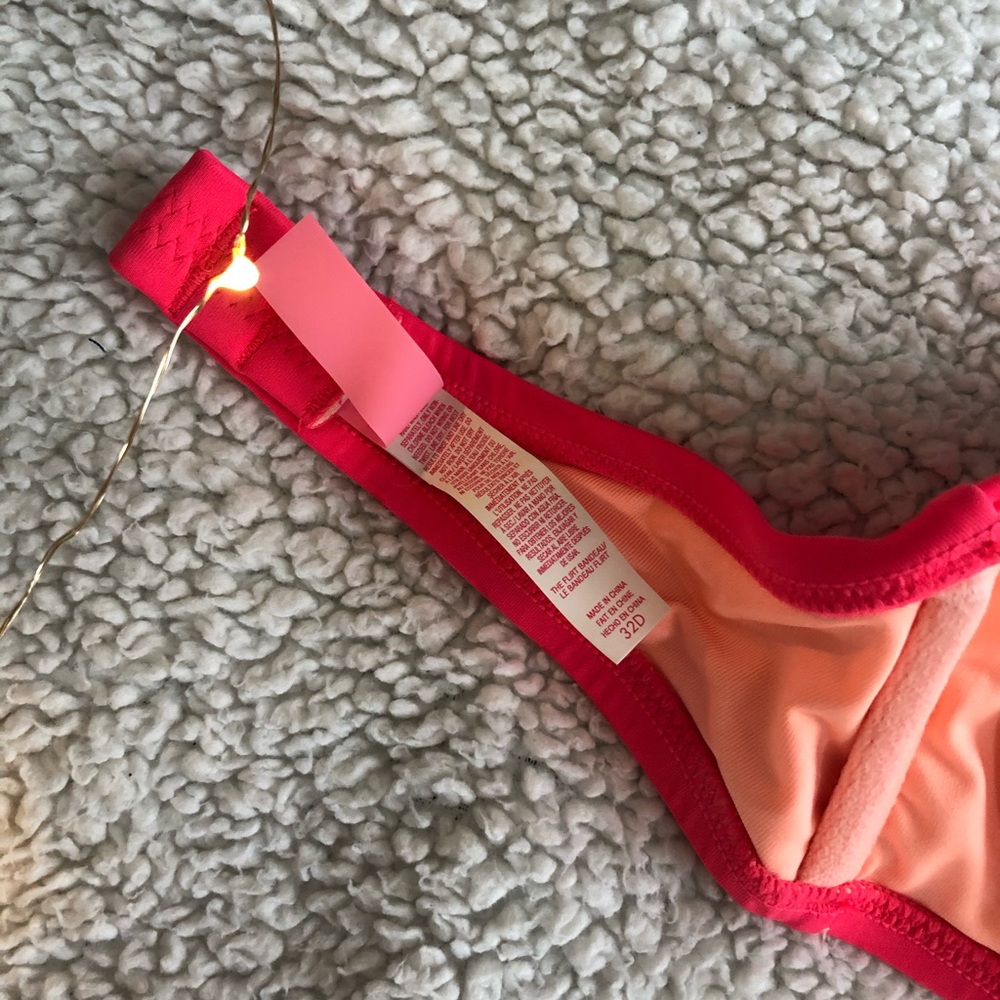 Victorias Secret Coral Swim Set Gem
